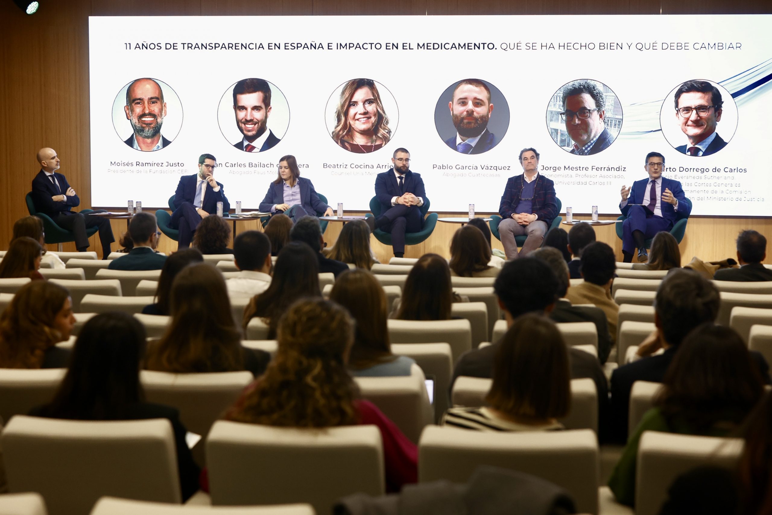 11 años de transparencia en España e impacto en el medicamento. Qué se ha hecho bien y qué debe ...